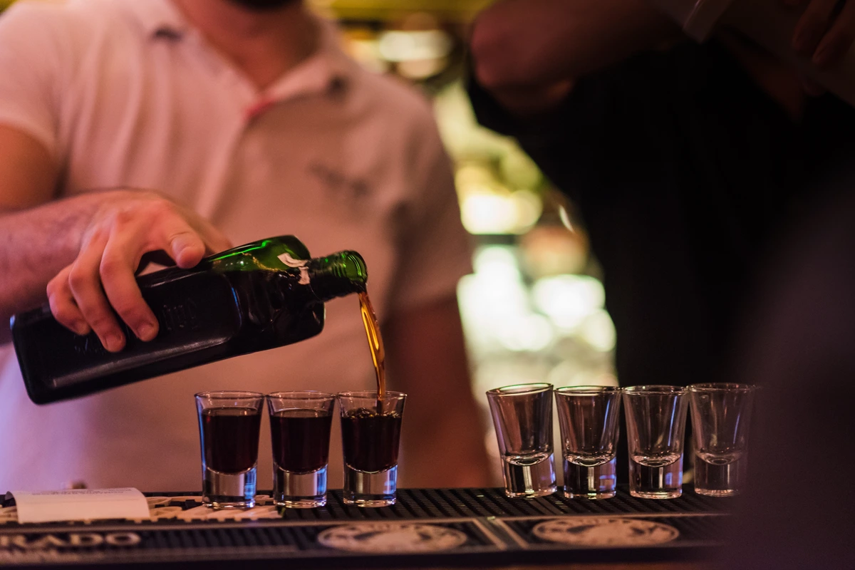 Can a Bars be Held Liable for Overserving an Intoxicated Person?